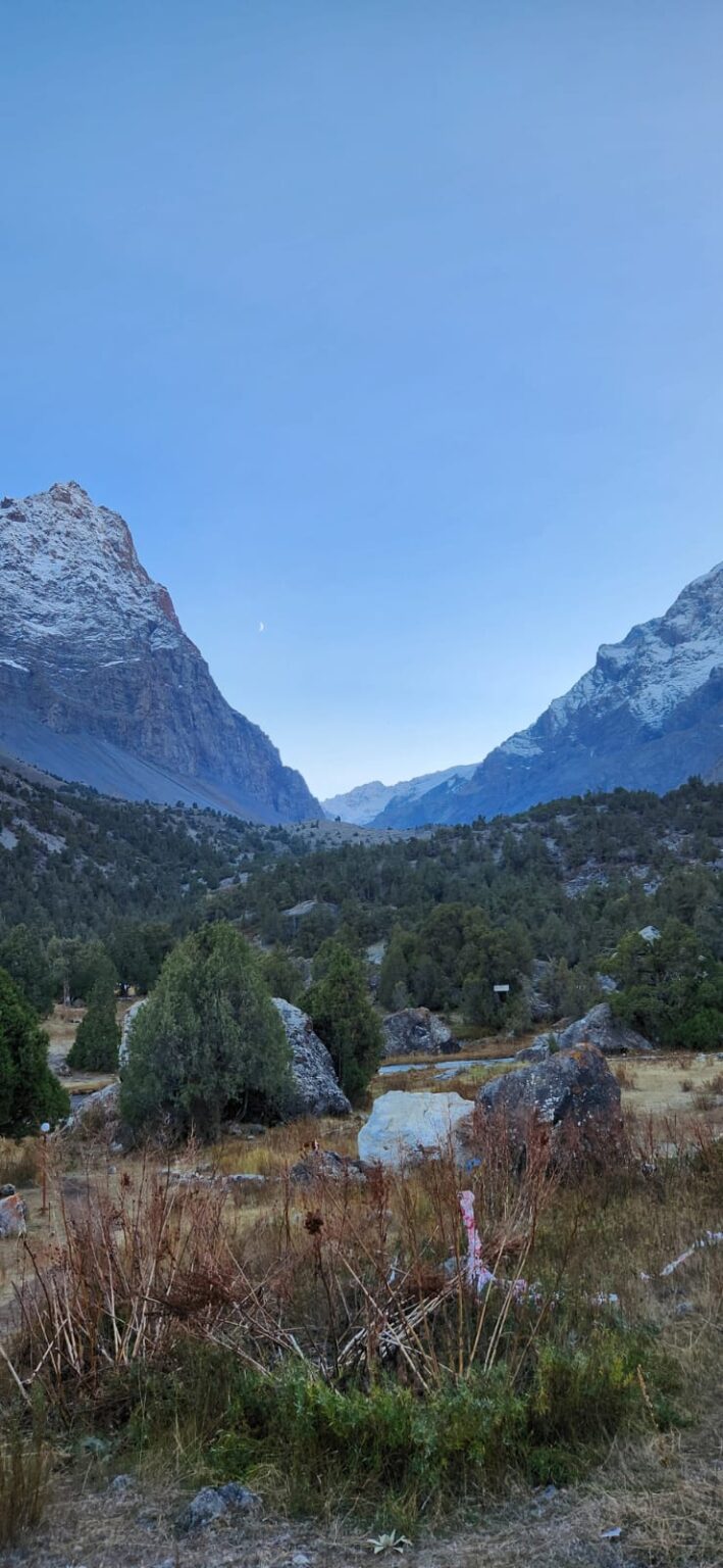 Iskanderkul Lake: myth, beauty, and geography – GEOGRAPHICAL SOCIETY OF ...